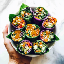 Detox Rainbow Roll-Ups with Peanut Sauce - Clara quick dinners